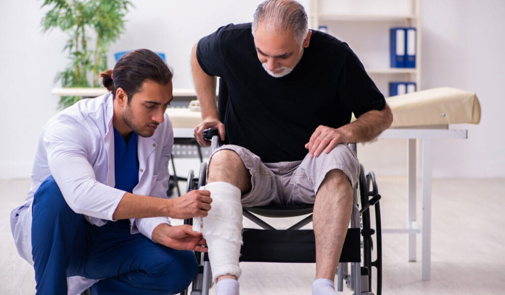 Pressure Ulcers | Center for Wound Healing and Hyperbaric Medicine